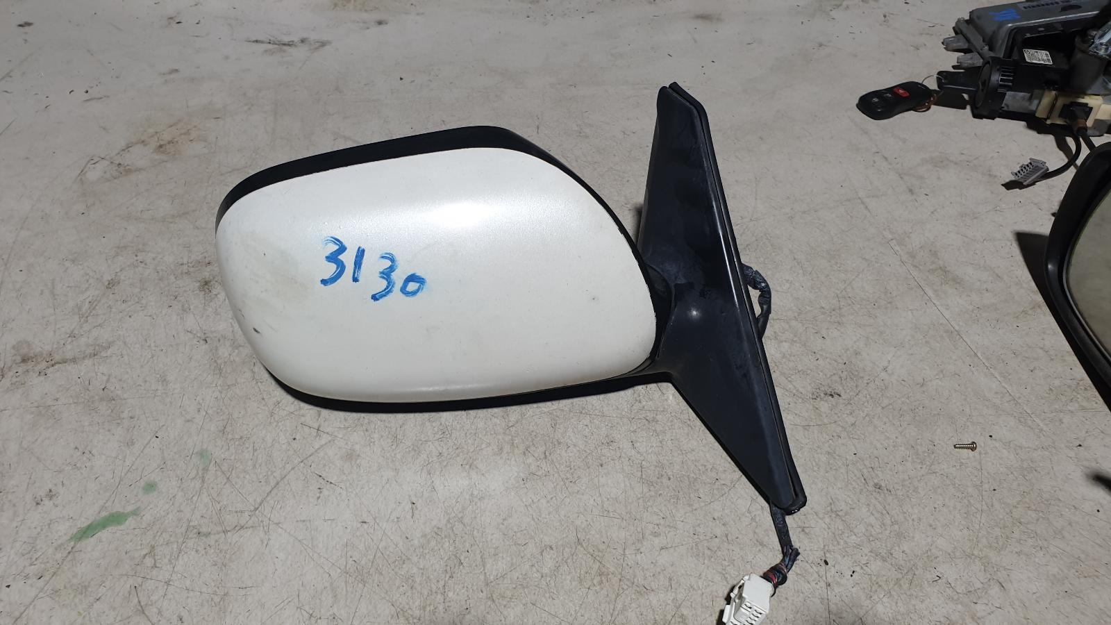 Right Door Mirror Is200/is300 Lexus 2000