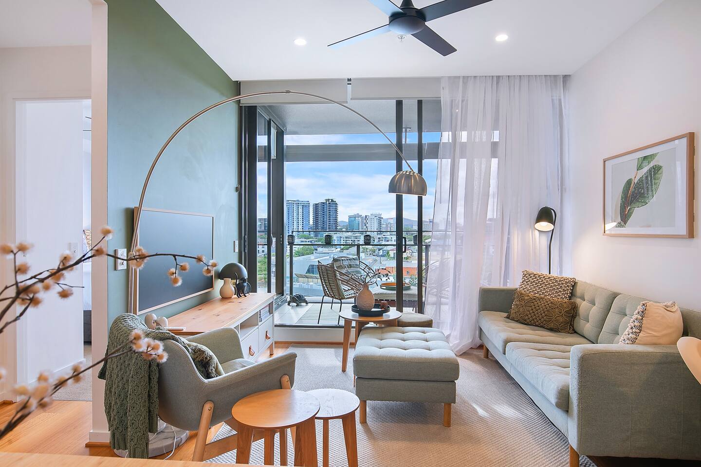 Sage Bloom: Elegant Newstead Stay with Shared Pool | Hometime