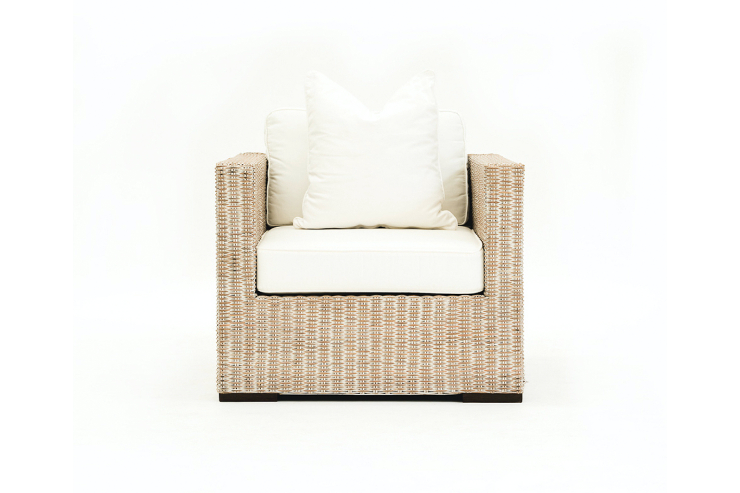 Hamptons Arm Chair - 1mL x 90cmD x 70cmH - The Event Mill