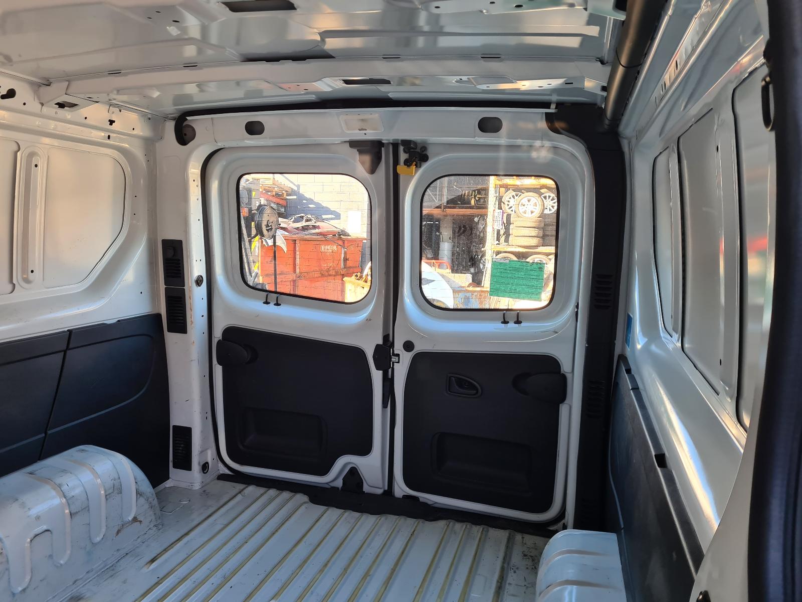 Spare Wheel Carrier Express Mitsubishi 2021