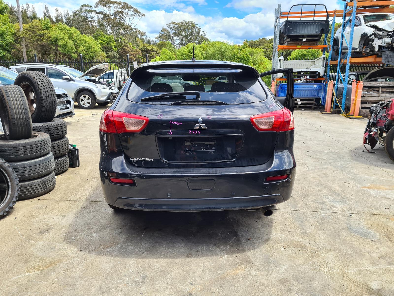Left Rear Door/Sliding Lancer Mitsubishi 2017