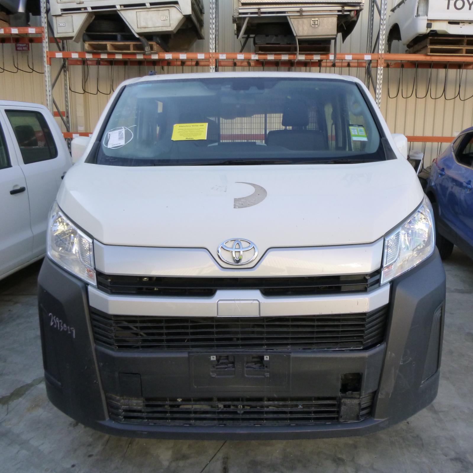 Door/Tailgate Seal Hiace Toyota 2020