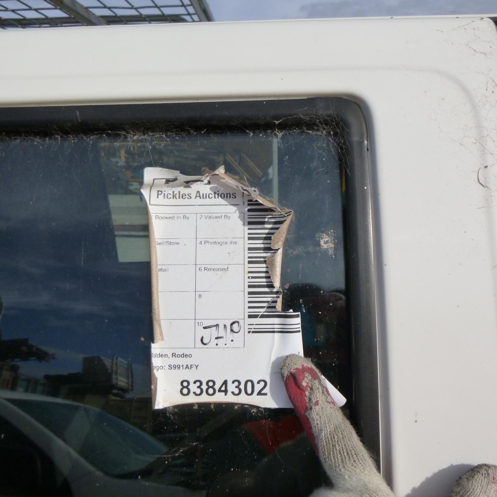 Side Step/Skirt Rodeo Holden 1993