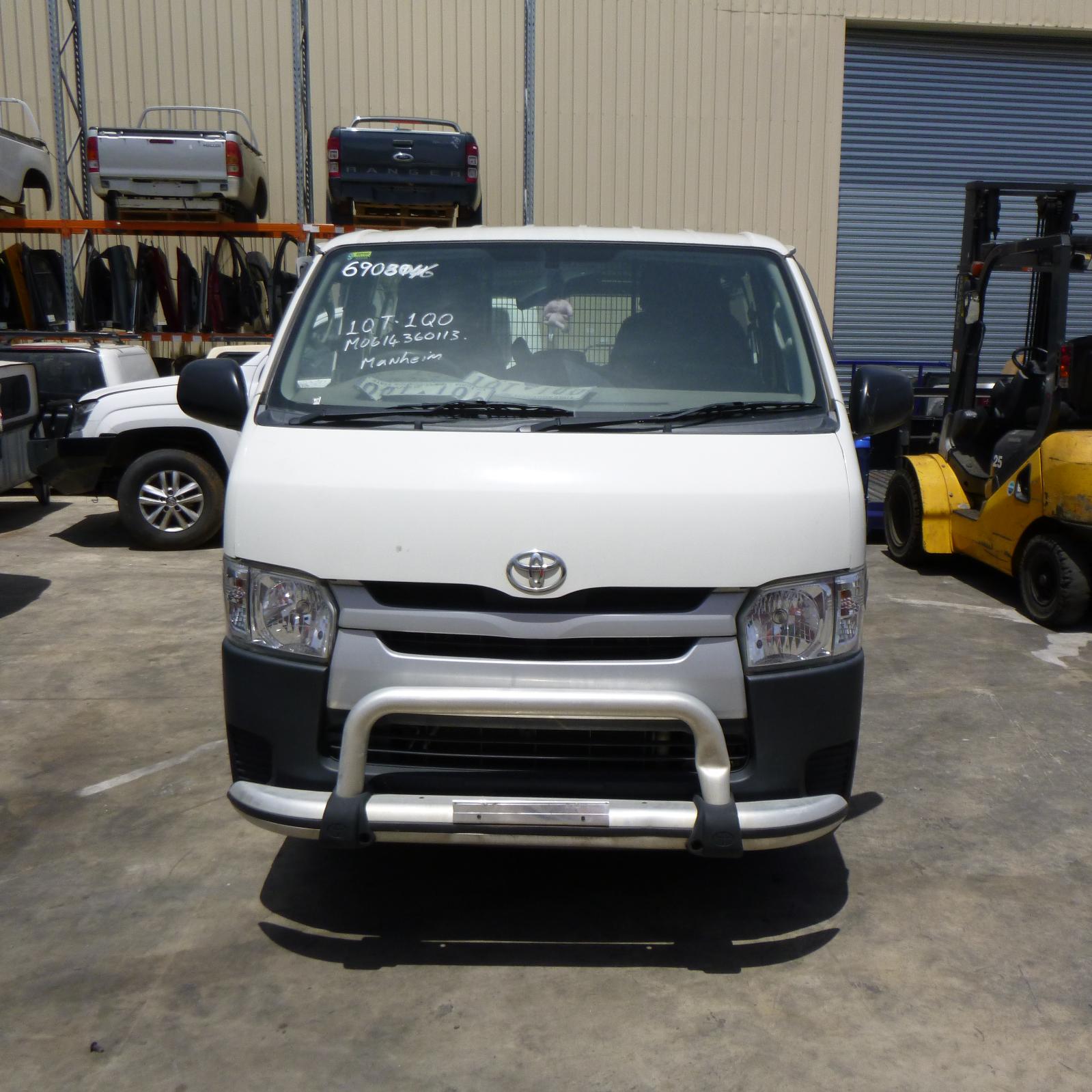 Door/Tailgate Seal Hiace Toyota 2018