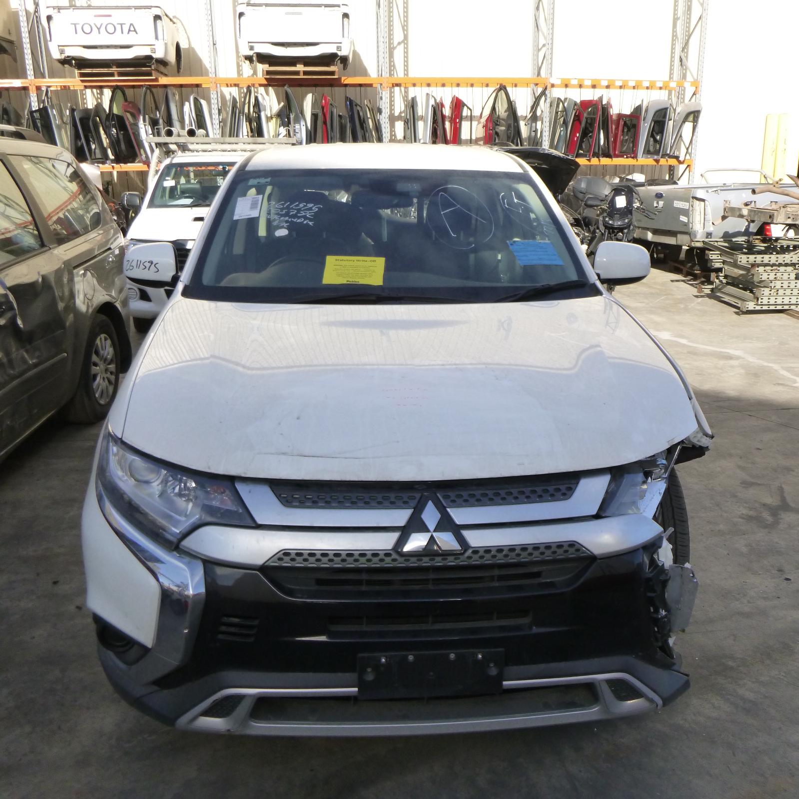 Wheel Arch Flare Outlander Mitsubishi 2021