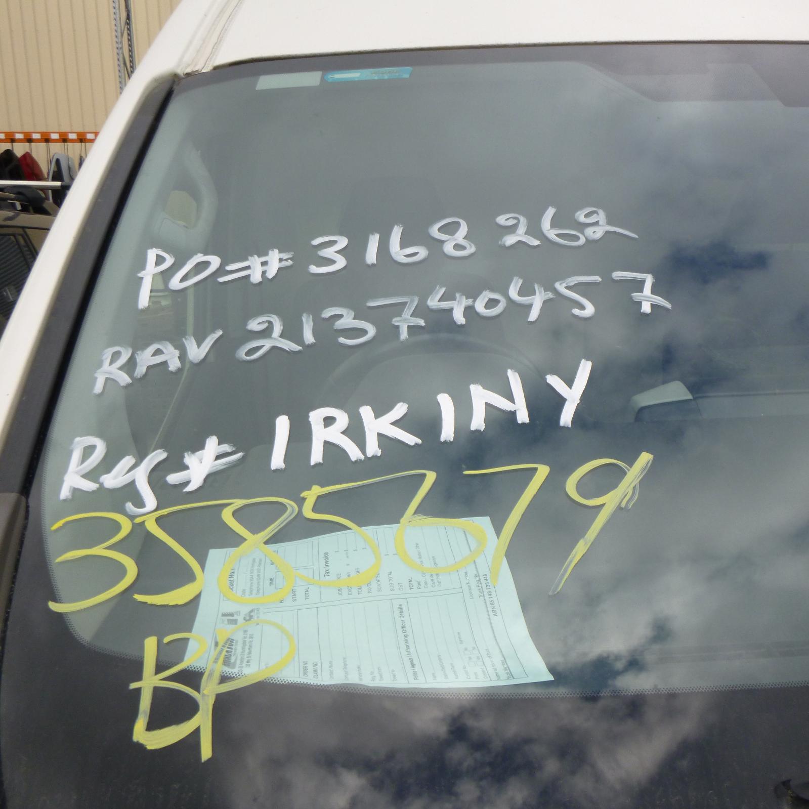 Left Indicator/Fog/Side Hiace Toyota 2020