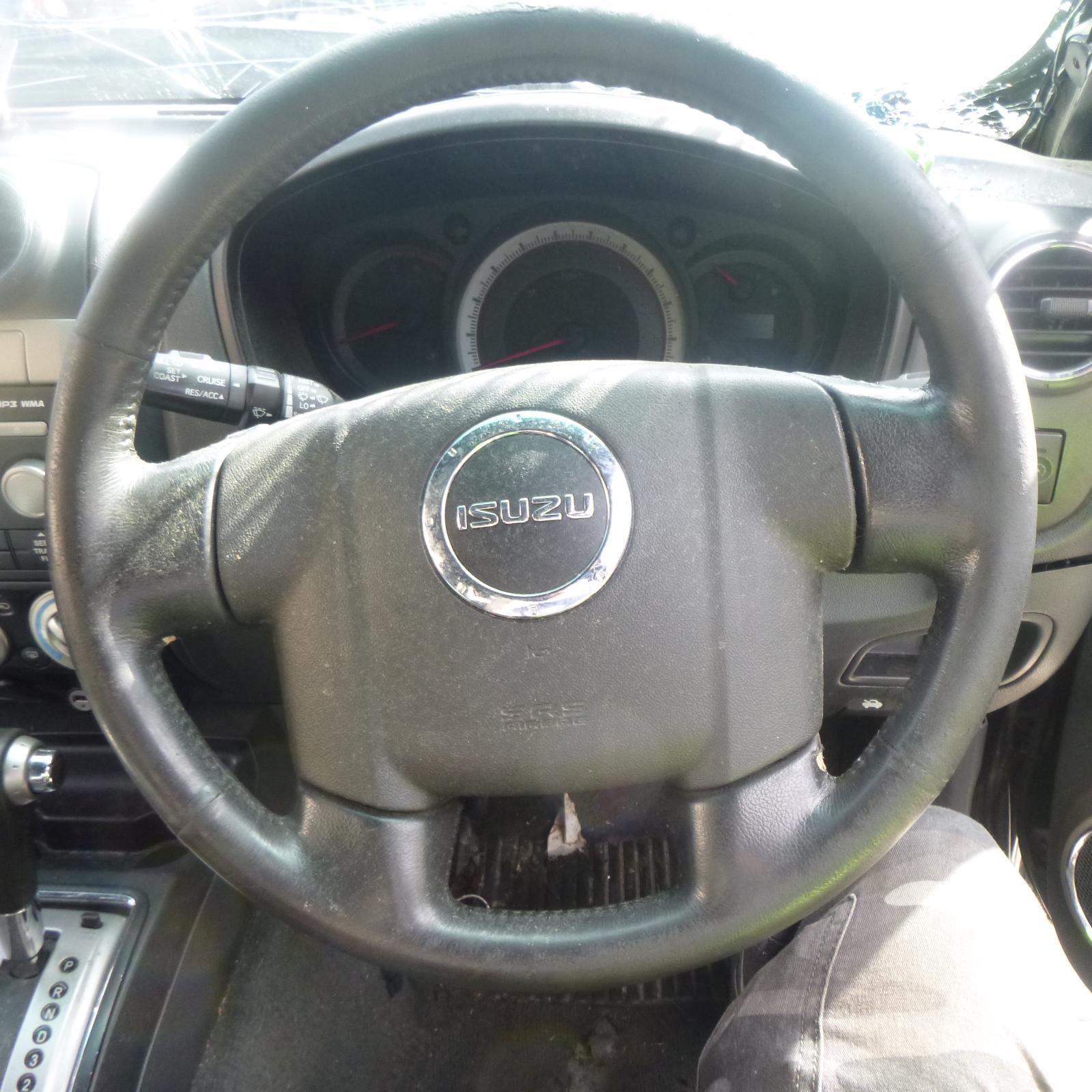 Clock Dmax Isuzu 2011