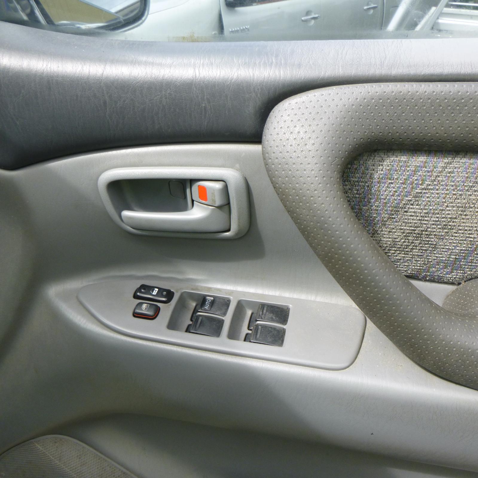 Ecu Landcruiser Toyota 2000