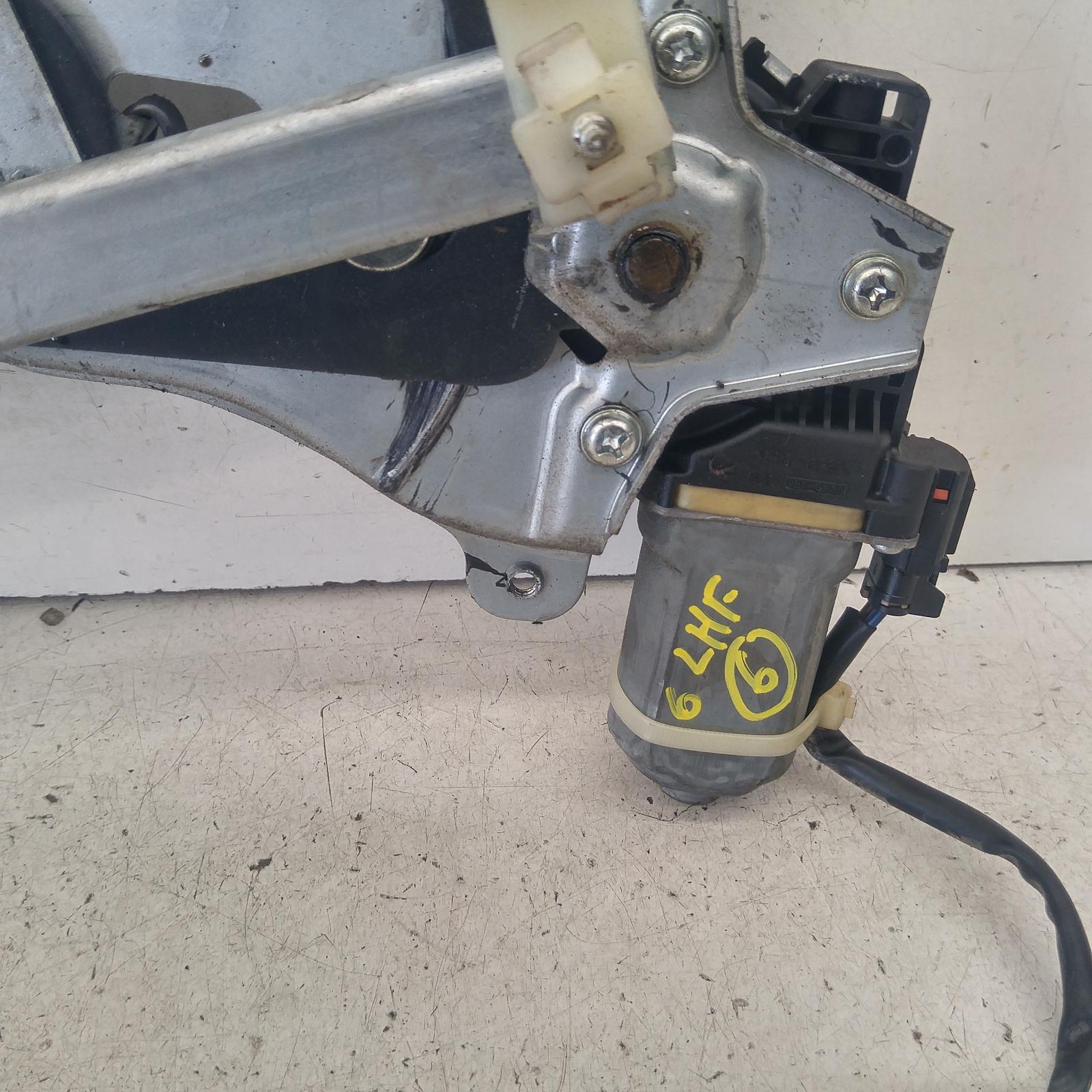 Left Front Window Reg/Motor Barina Holden 2008