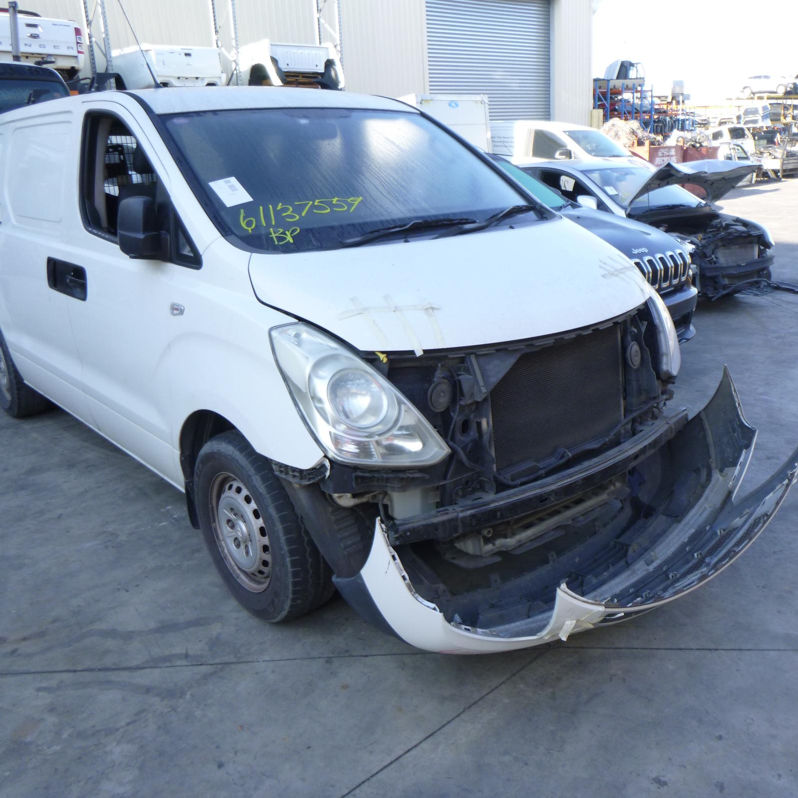 Bonnet Hinge/Strut Iload/imax Hyundai 2009