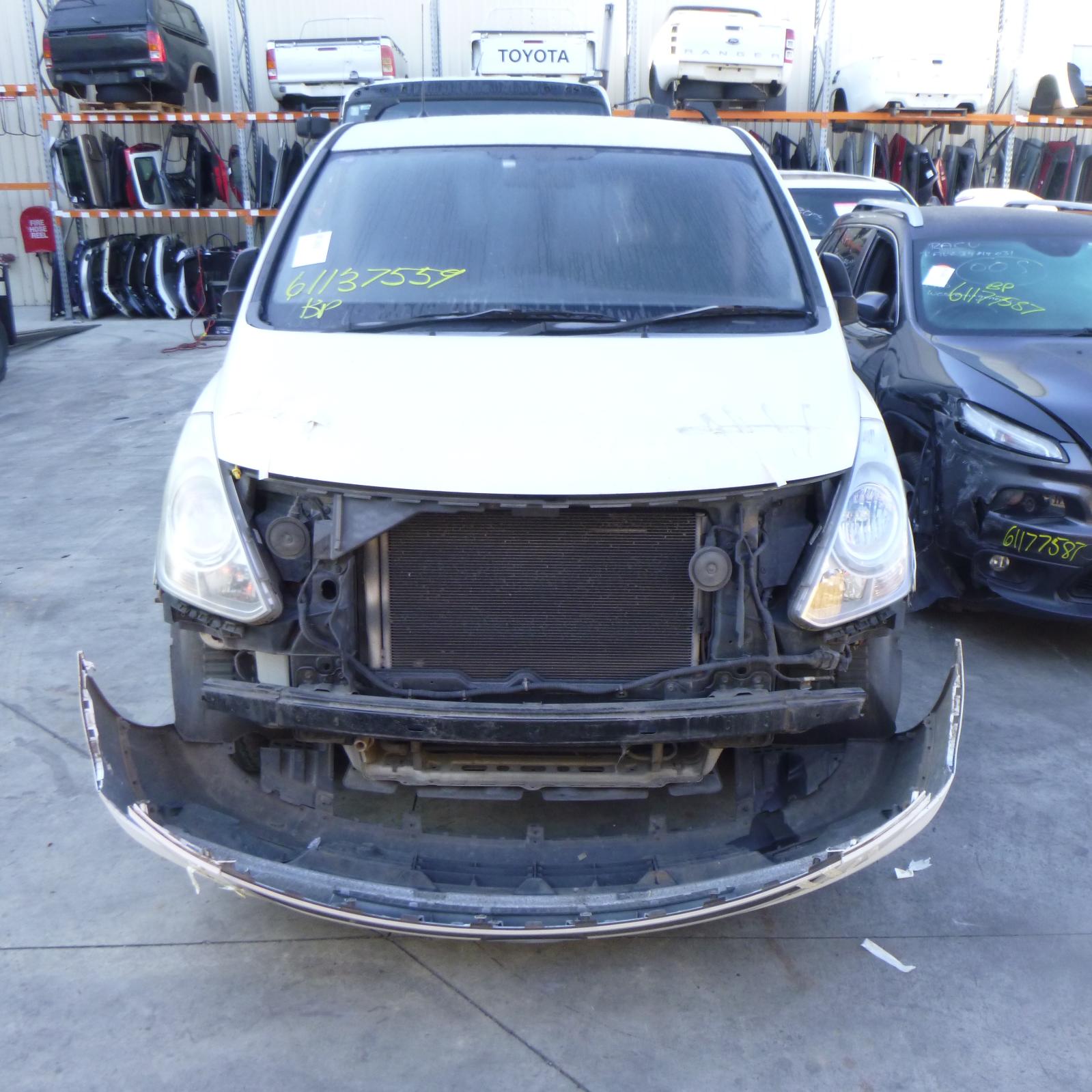 Bonnet Hinge/Strut Iload/imax Hyundai 2009