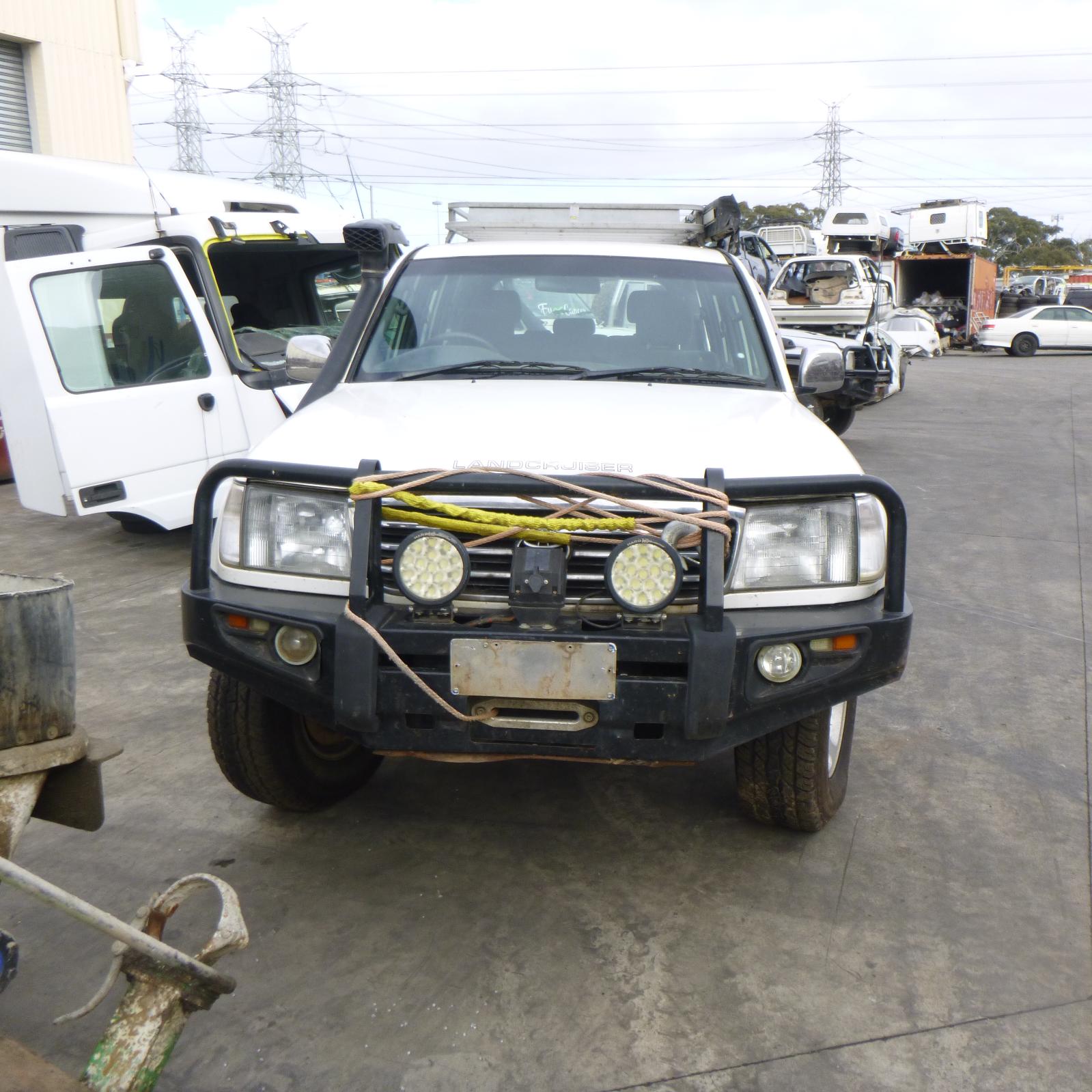 Left Rear Door Window Landcruiser Toyota 2001