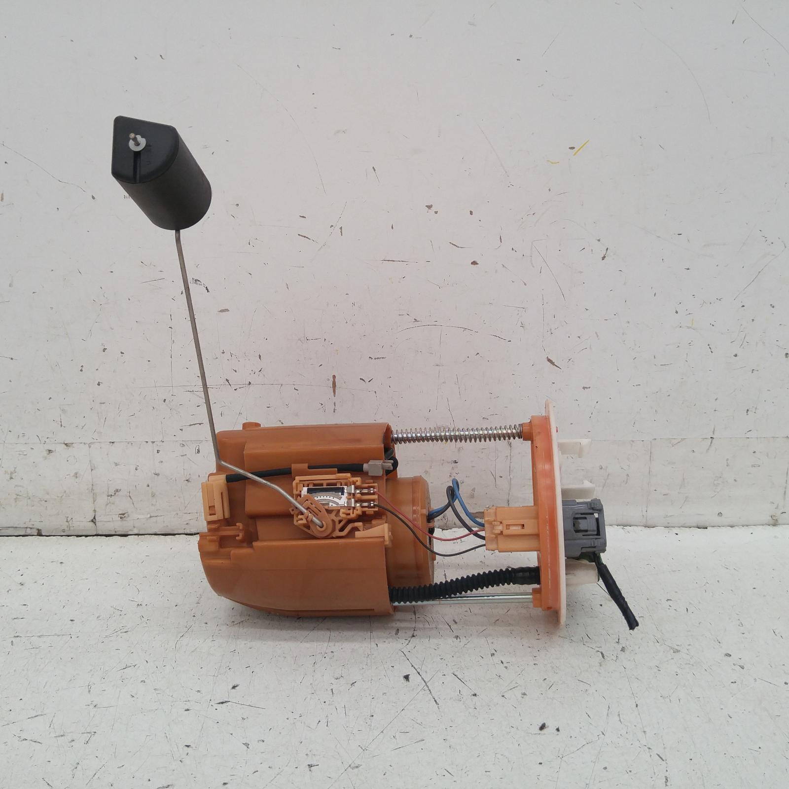 Fuel Sending Unit Lancer Mitsubishi 2009