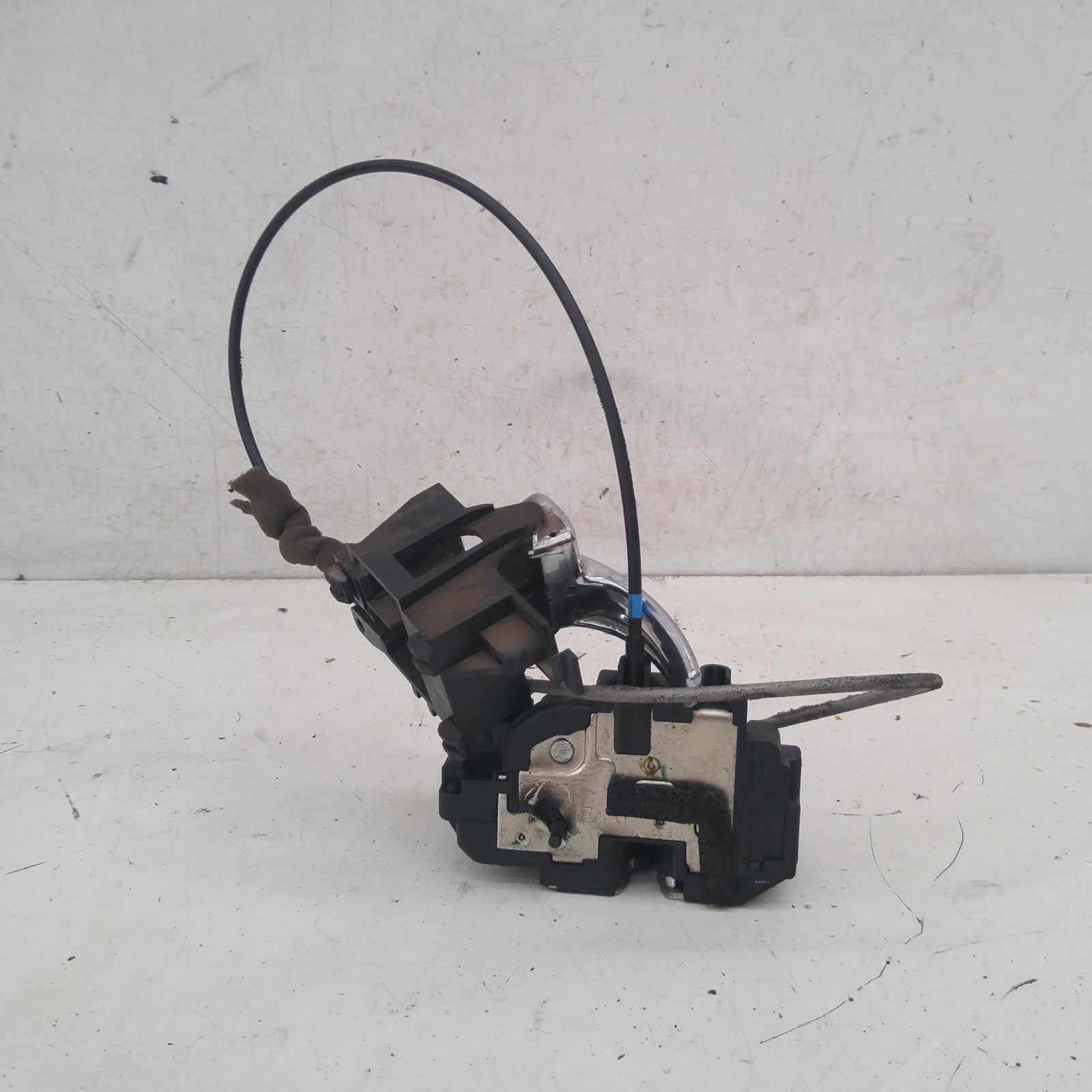 Door/Boot/Gate Lock Navara Nissan 2009