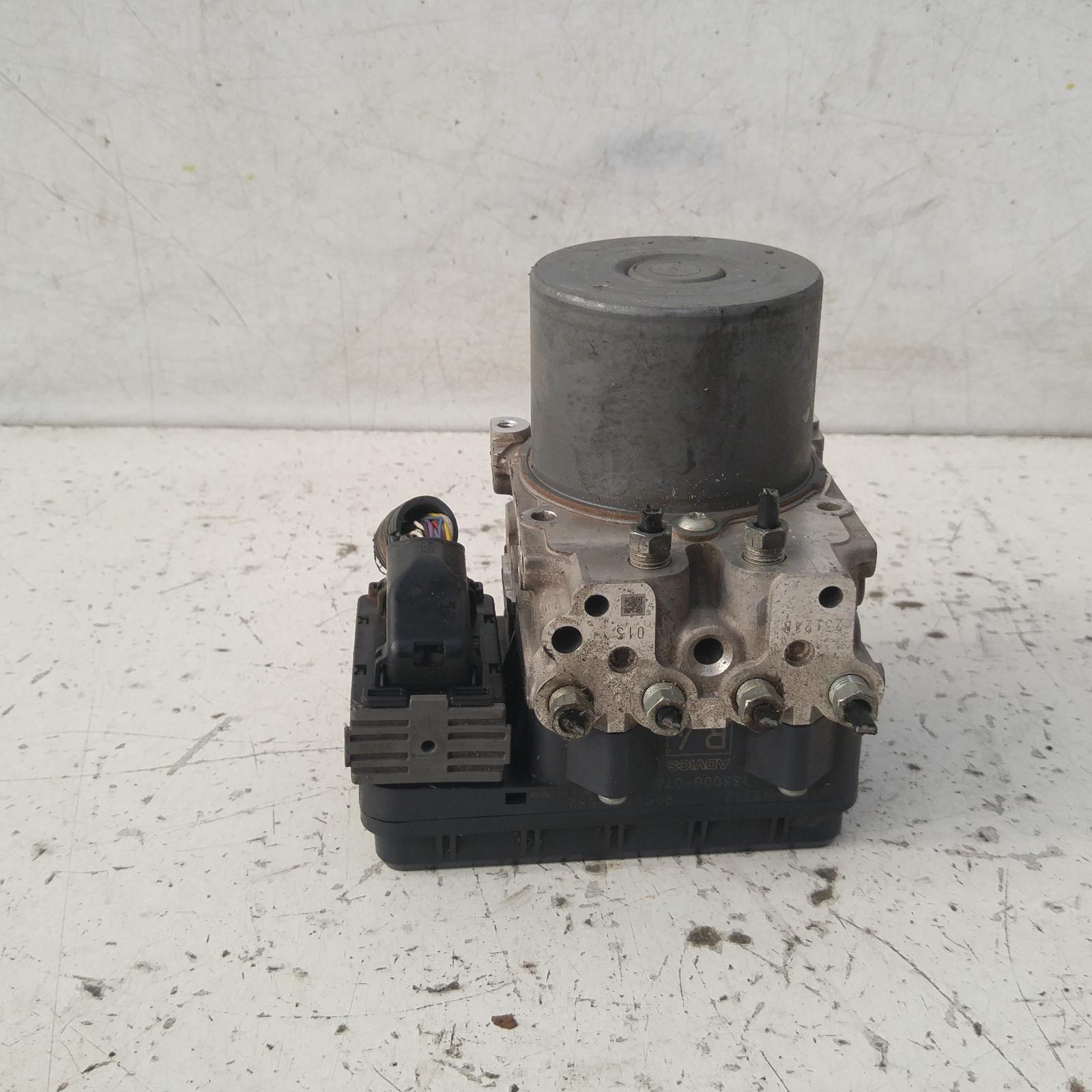 Abs Pump/Modulator Rav4 Toyota 2015