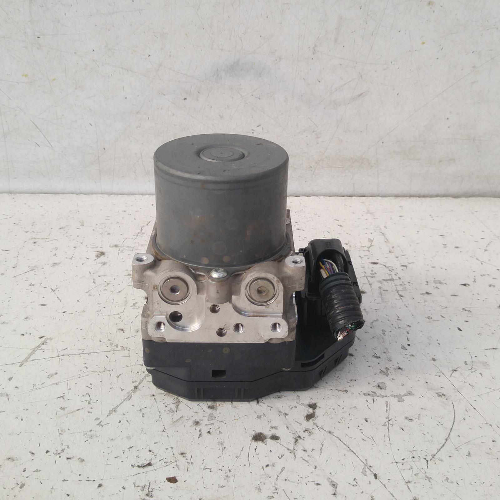 Abs Pump/Modulator Rav4 Toyota 2015