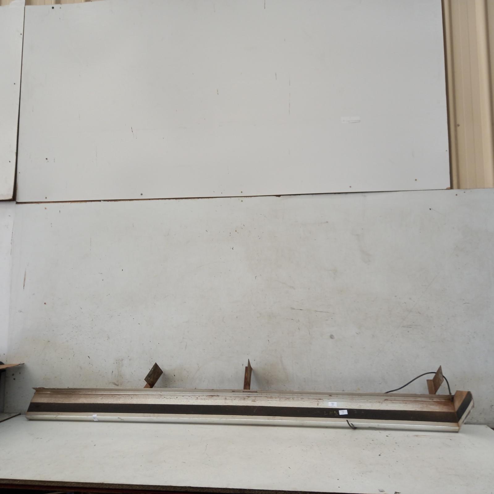 Side Step/Skirt Rodeo Holden 1993