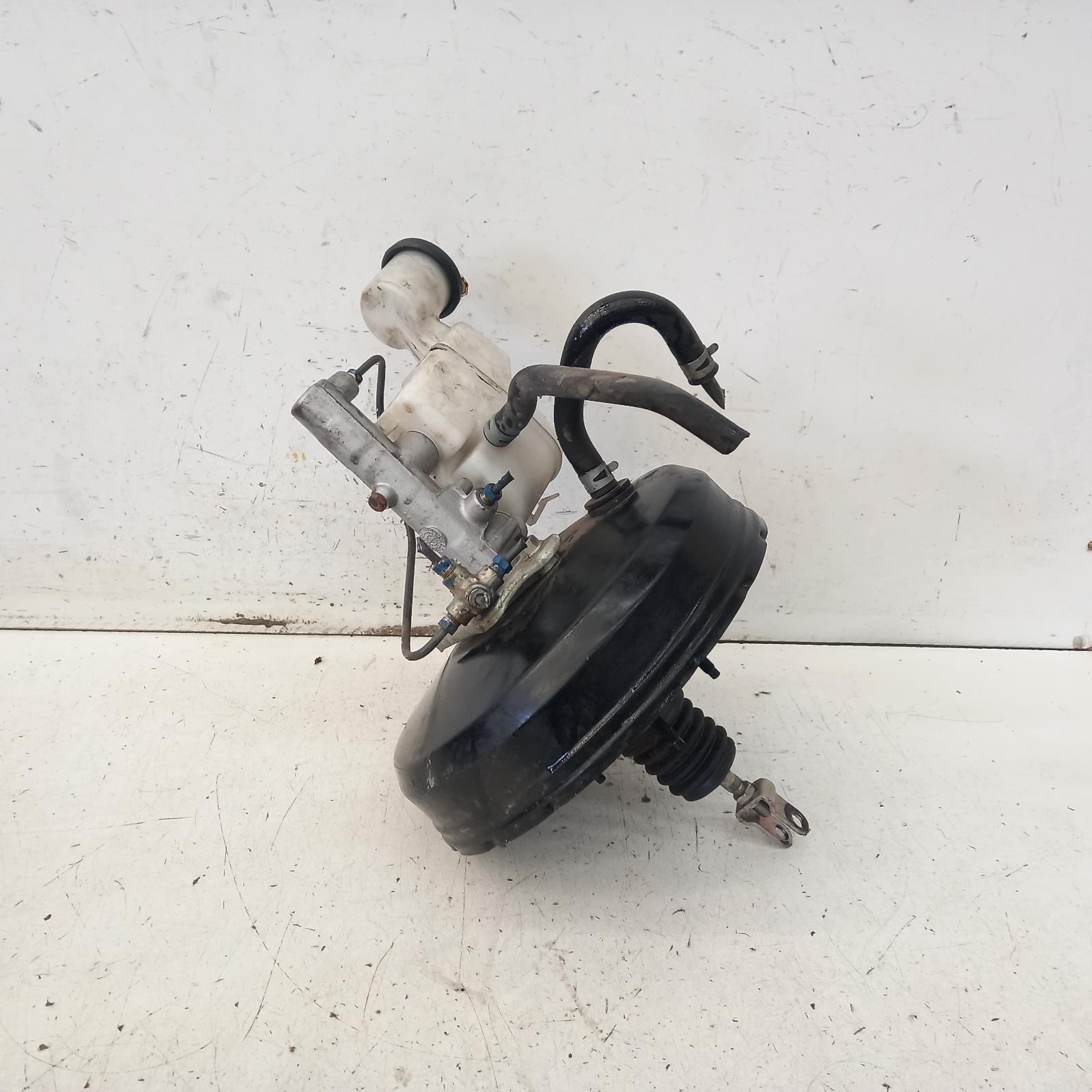 Brake Booster Hilux Toyota 2006