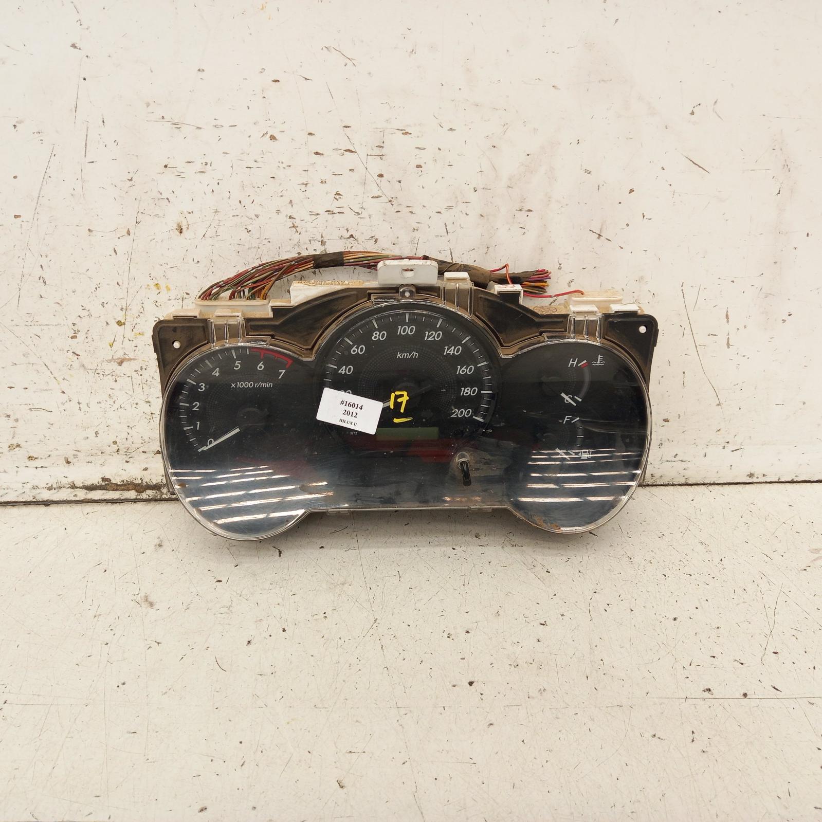 Instrument Cluster Hilux Toyota 2012