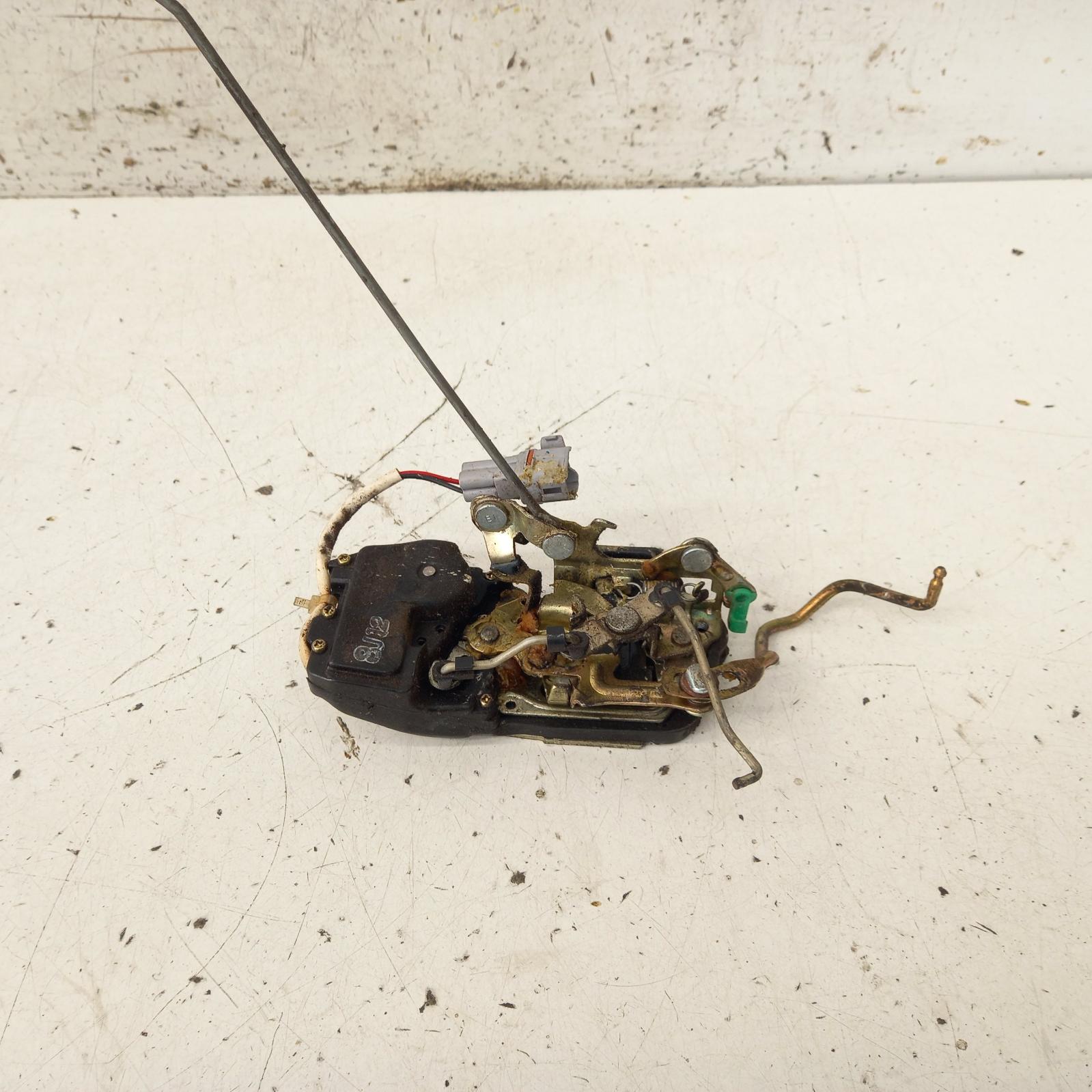 Door/Boot/Gate Lock Hiace Toyota 1998