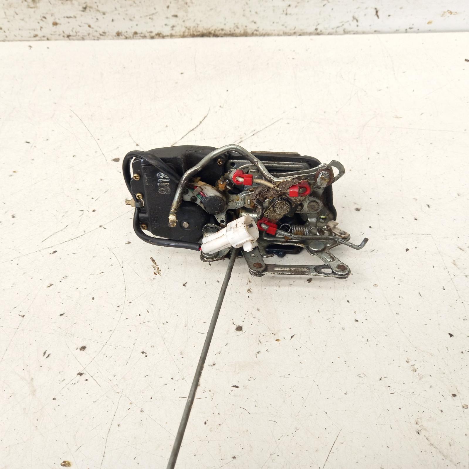 Door/Boot/Gate Lock Hiace Toyota 1998