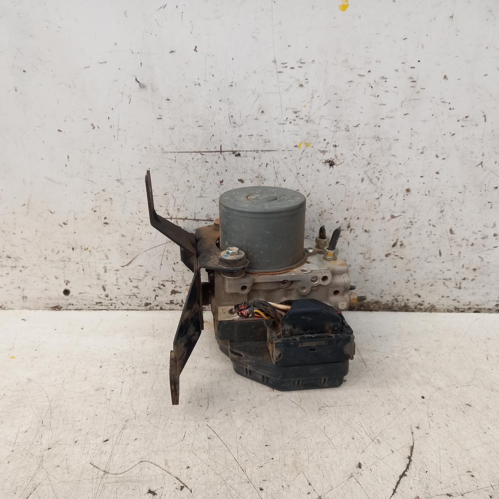 Abs Pump/Modulator Dmax Isuzu 2015