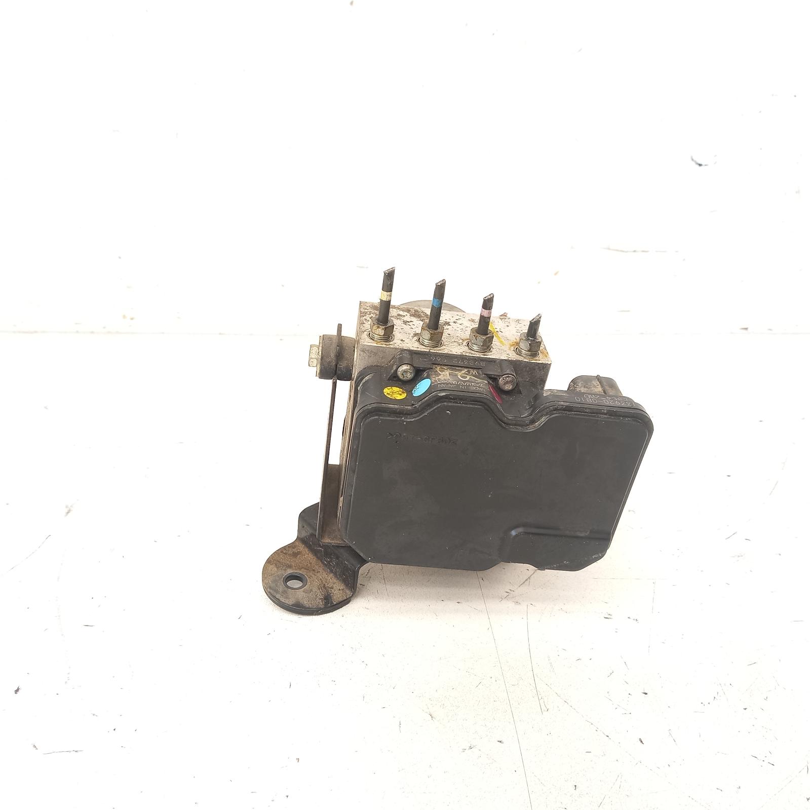 Abs Pump/Modulator Dmax Isuzu 2018