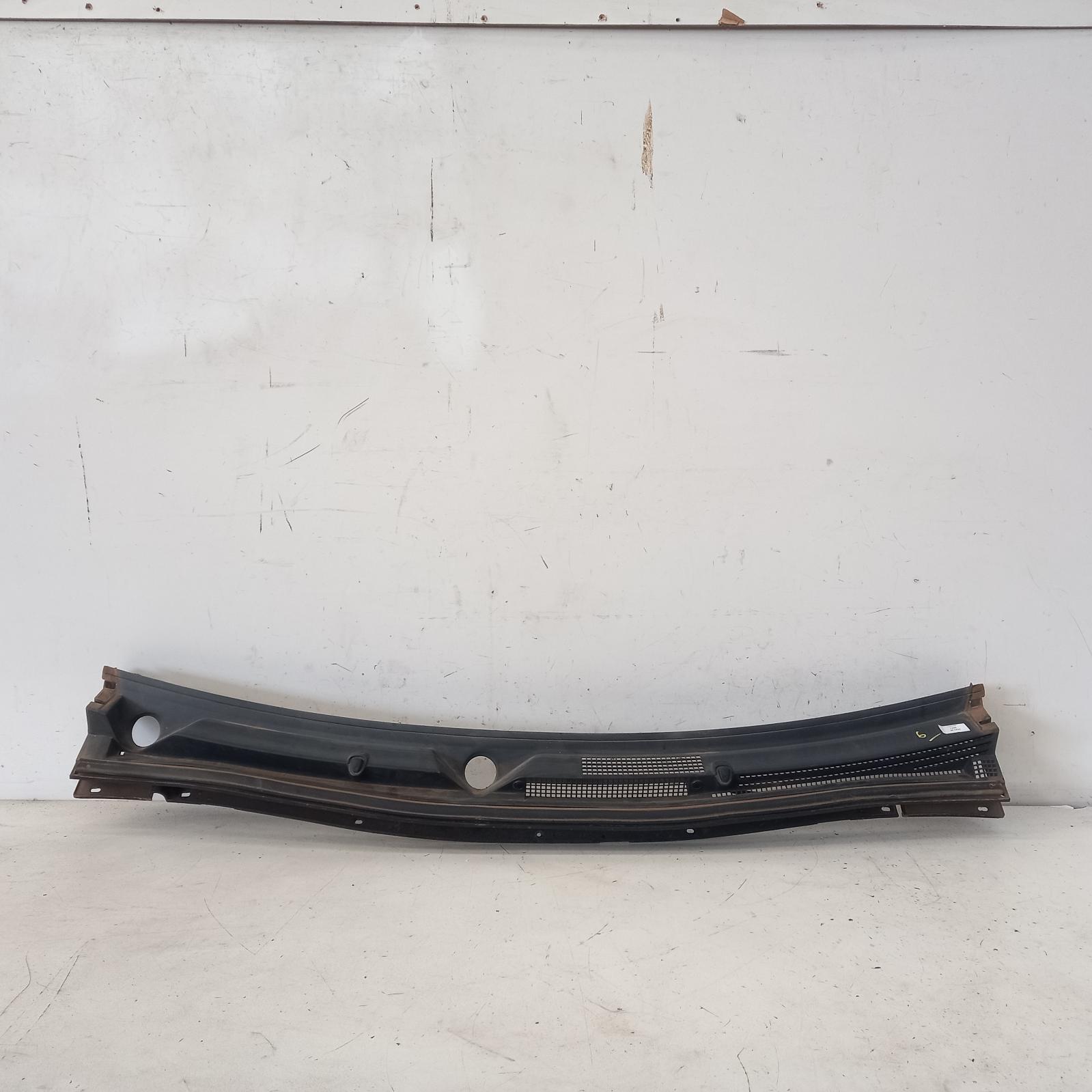 Plenum Chamber Triton Mitsubishi 2021