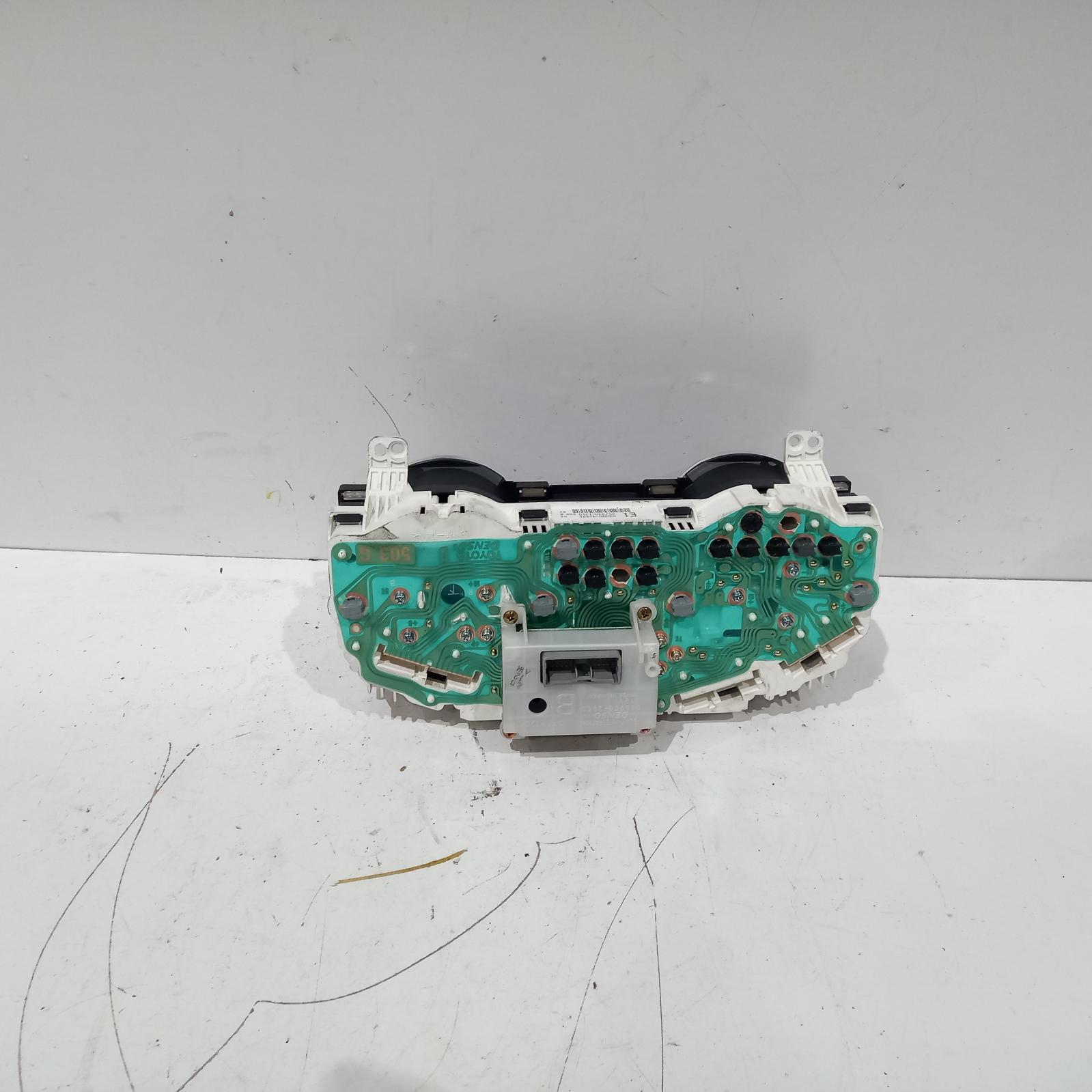 Instrument Cluster Rav4 Toyota 2000