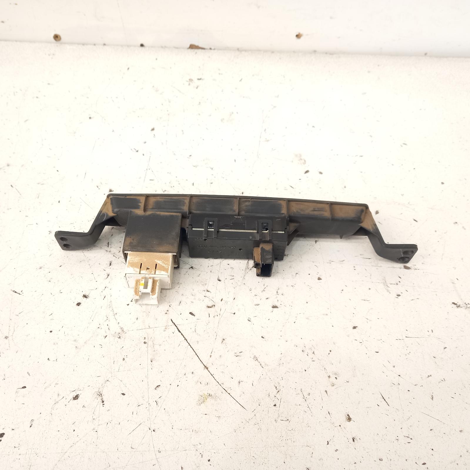 Clock Hilux Toyota 2011