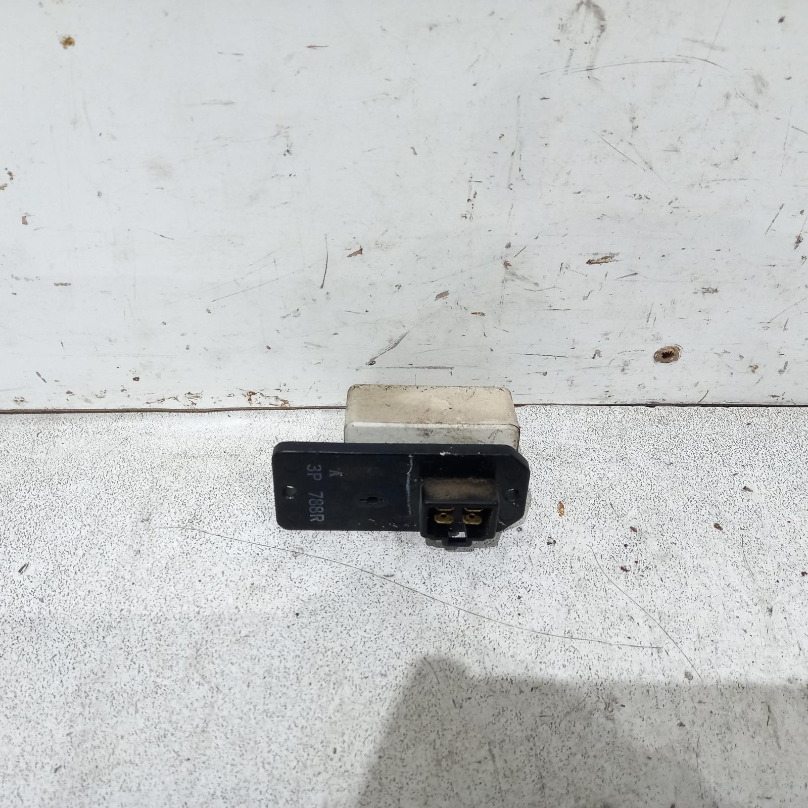 Fan Speed Resistor Hilux Toyota 1994