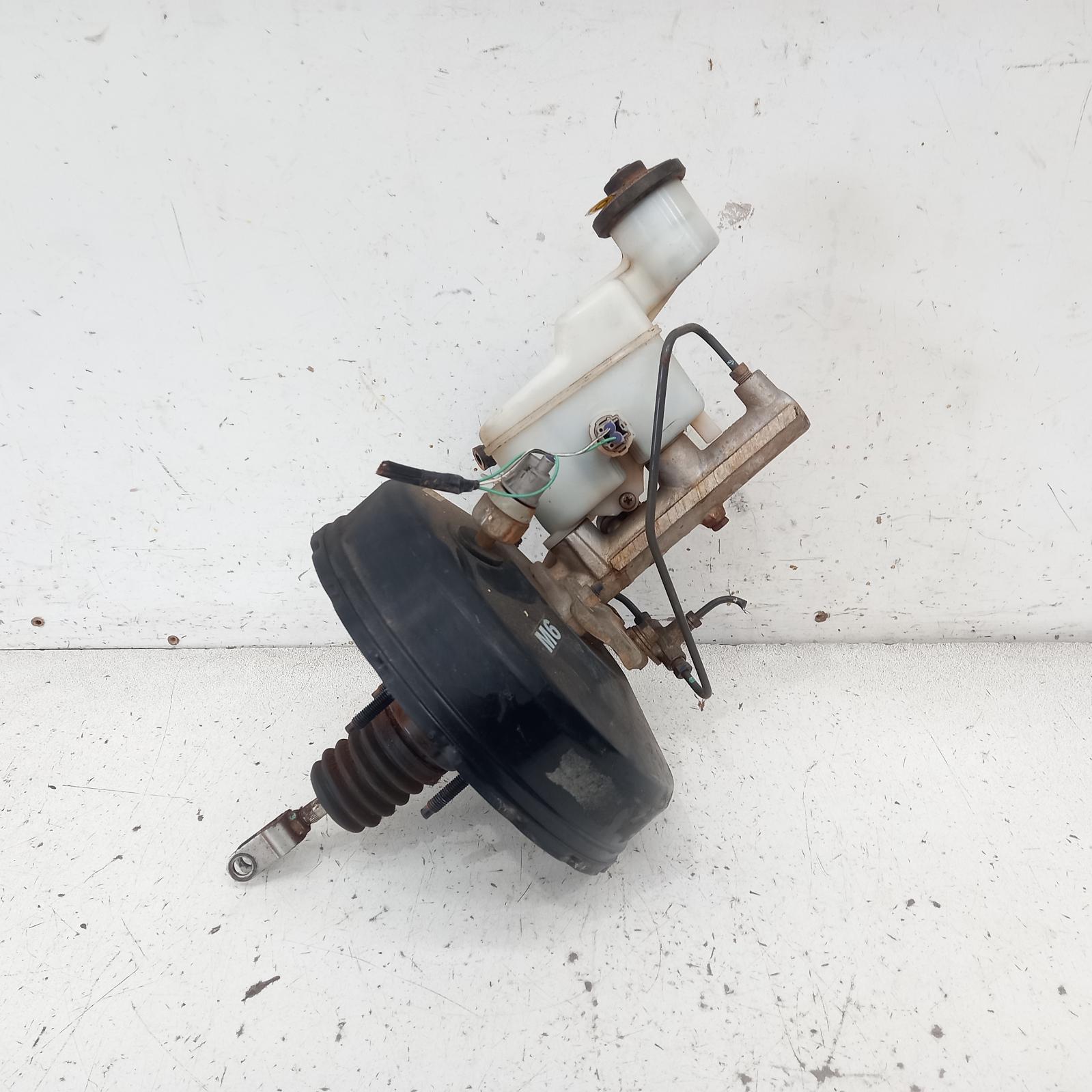 Brake Booster Hilux Toyota 2006