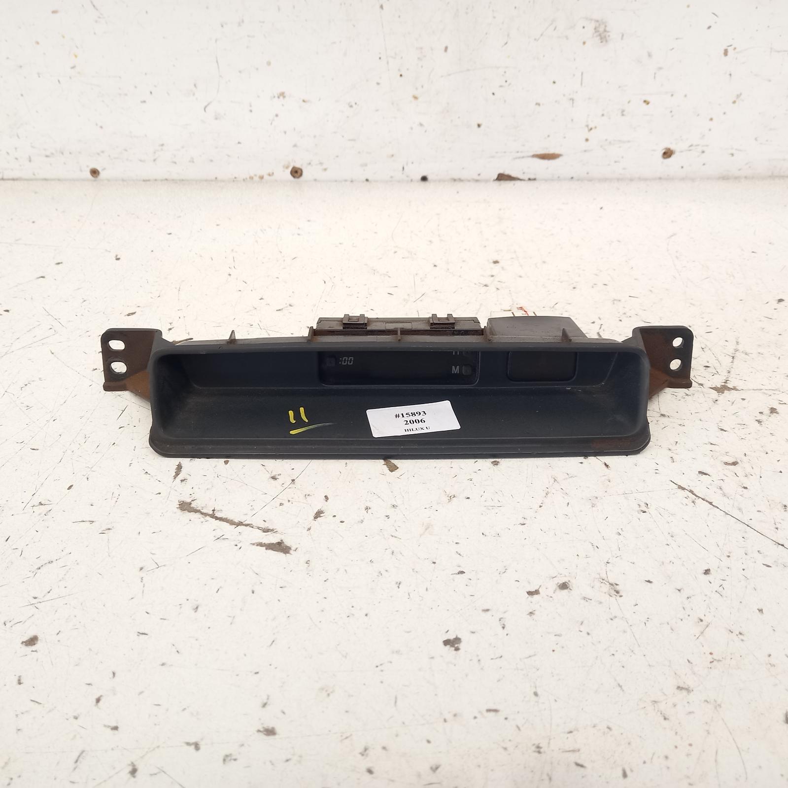 Clock Hilux Toyota 2006