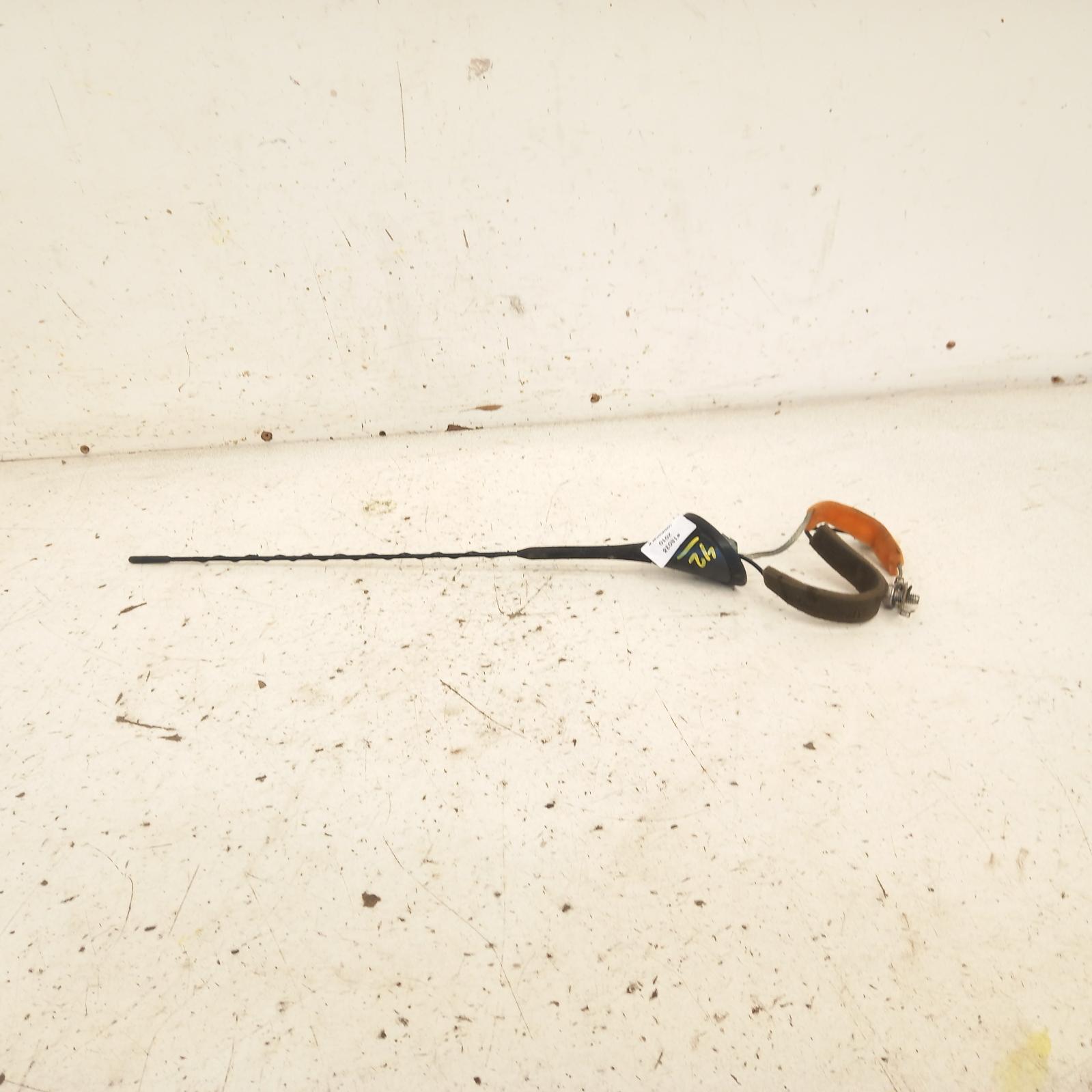 Antenna Commodore Holden 2010