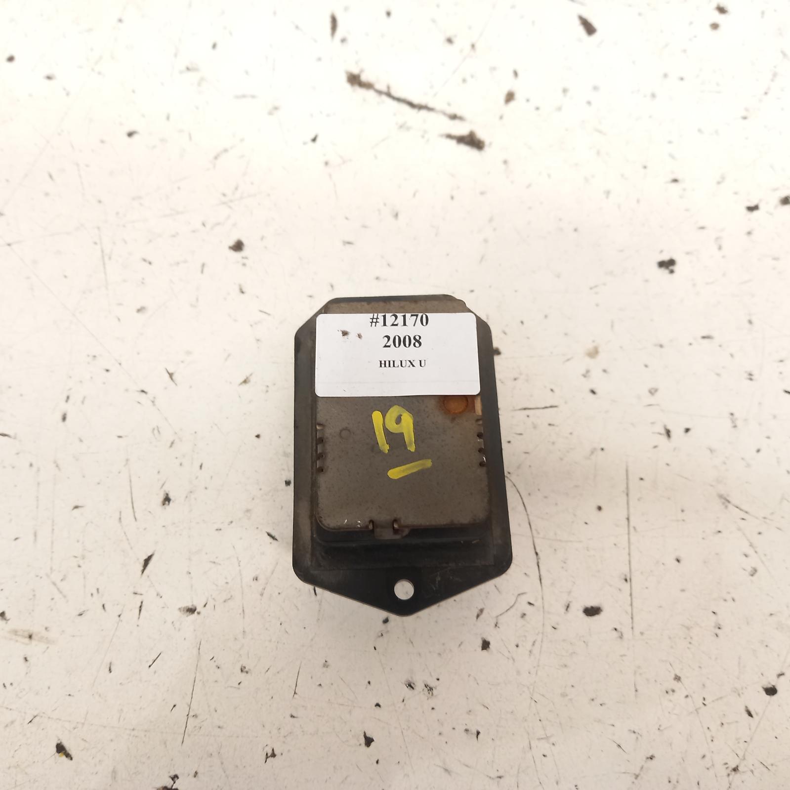 Fan Speed Resistor Hilux Toyota 2008