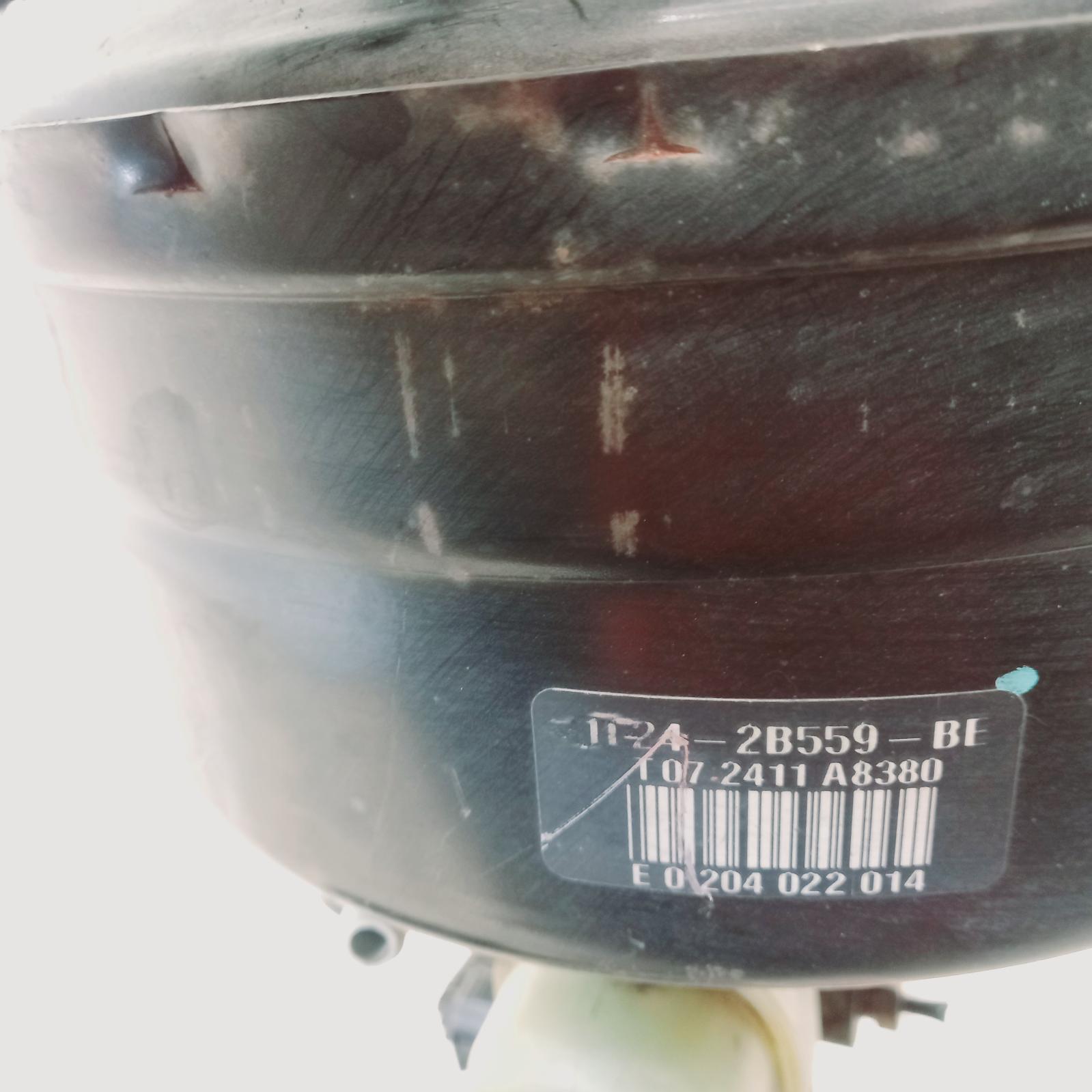 Brake Booster Explorer Ford 2002