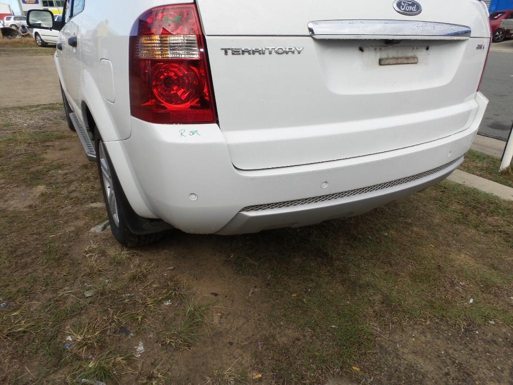 Left Rear Trailing Arm Territory Ford 2006