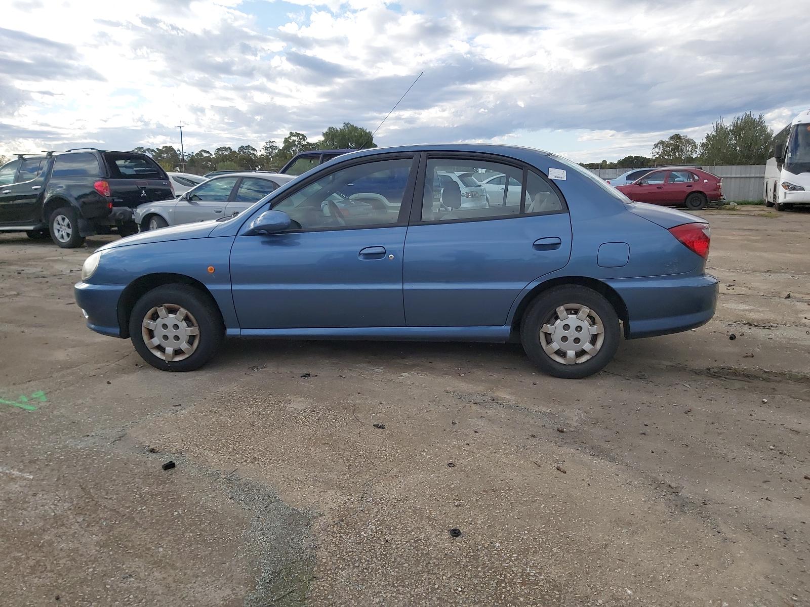 Right Indicator/Fog/Side Rio Kia 2002