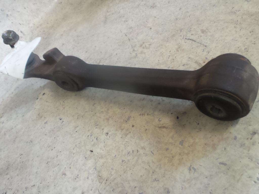 Right Front Lower Control Arm Commodore Holden 2007
