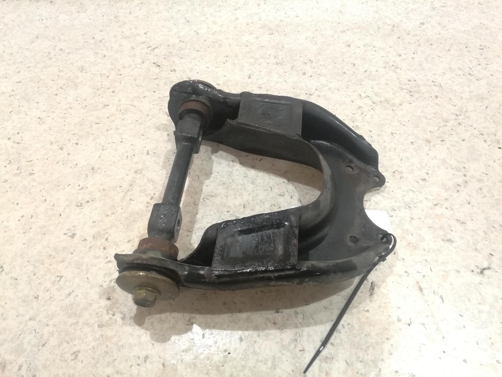Right Front Upper Control Arm Hilux Toyota 1995