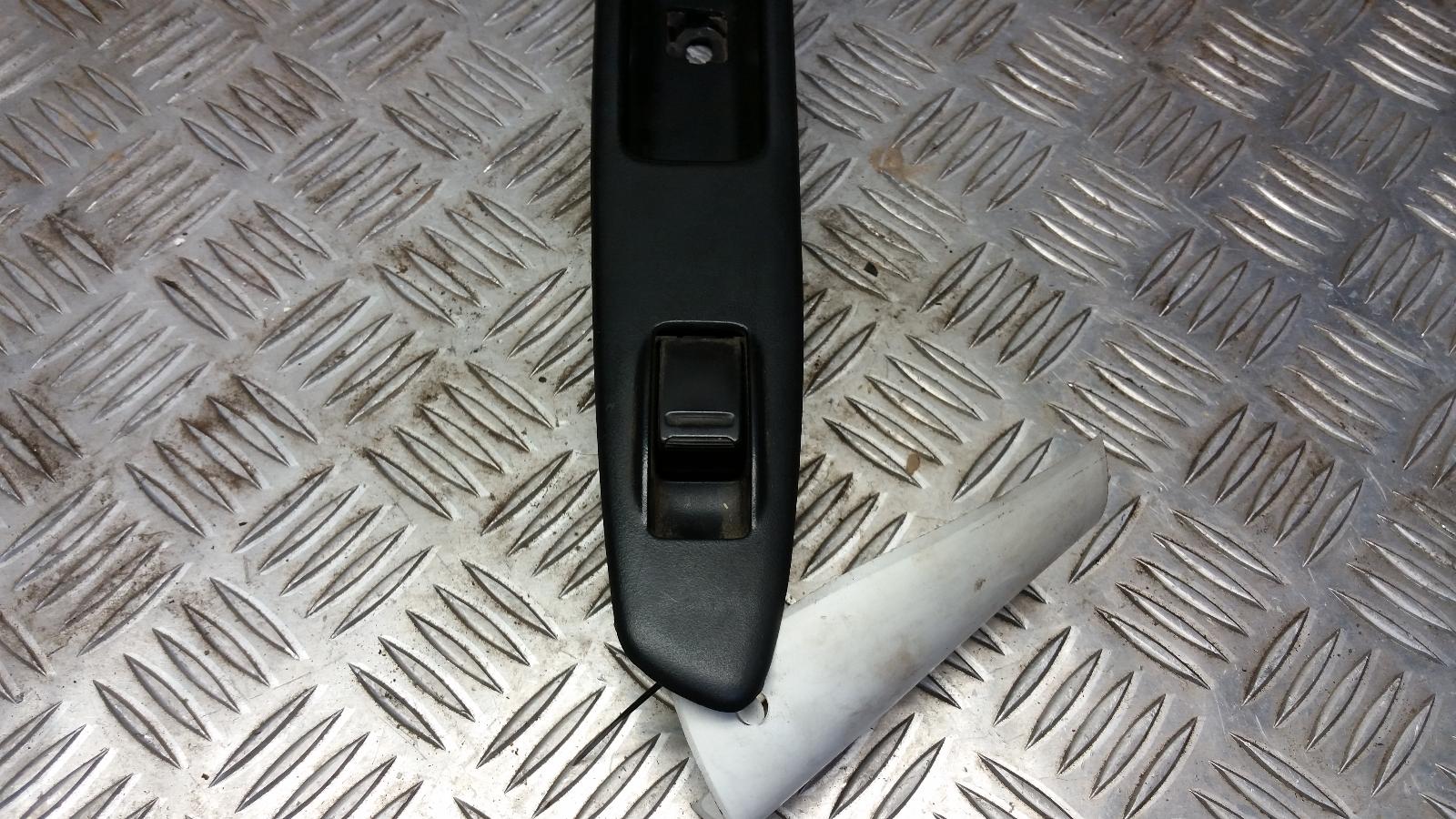 Pwr Dr Wind Switch Forester Subaru 2003