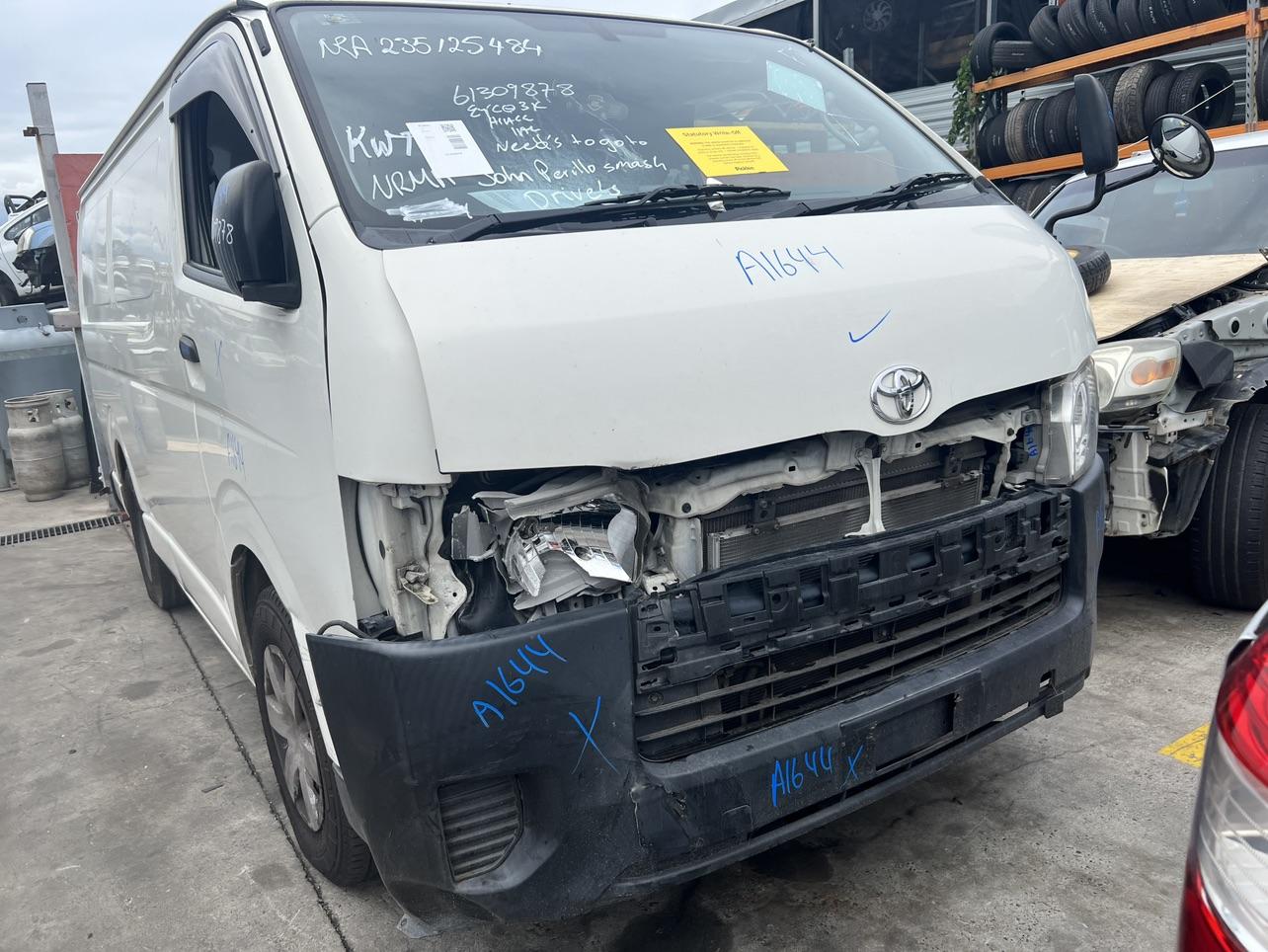 Steering Box/Rack Hiace Toyota 2015