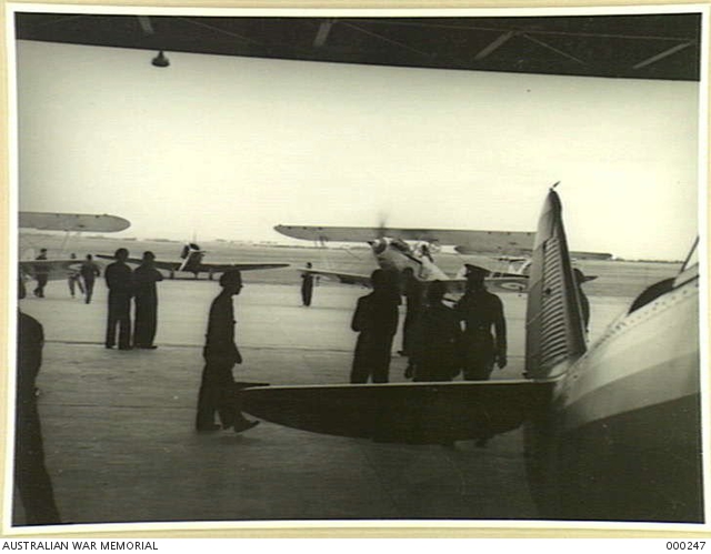 PLANES COMING IN AFTER TRIAL FLIGHT. RAAF AERIAL TRAINING. | Australian ...