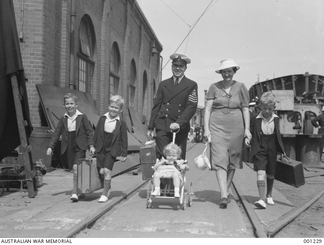 HMAS PERTH. The family of Petty Officer George Herbert Clinton with his ...