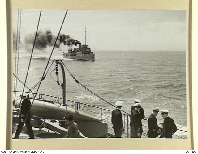 MINE SWEEPING. H.M.A.S. DOOMBA. (NEGATIVE BY G. SILK). | Australian War ...