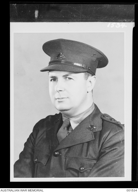 CAPT. F. HOWARD. (NEGATIVE BY E. CRANSTONE). | Australian War Memorial