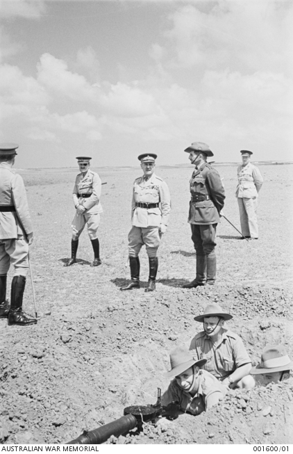 Lieutenant Colonel Ferguson, General Wavell and Brigadier Brunskill ...