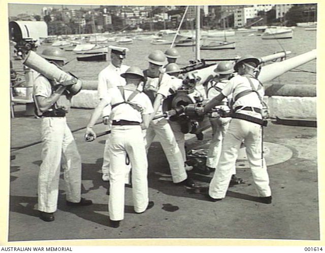 GUNNERY PRACTICE AT HMAS RUSHCUTTER. | Australian War Memorial