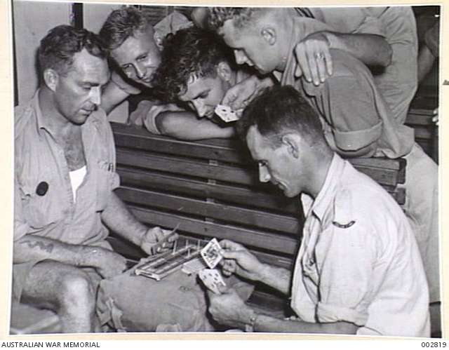 MADGOL - GAZA. GUNNER A. WEIR, GUNNER K. TARRANT, PLAY CRIB WHILE ON ...