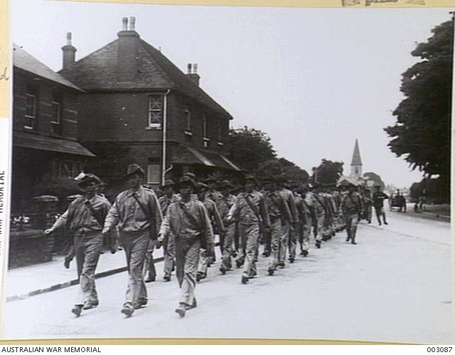 AUSTRALIANS TROOPS RETURNING FROM A MARCH IN TOWN. (NEGATIVE BY B.M.I ...
